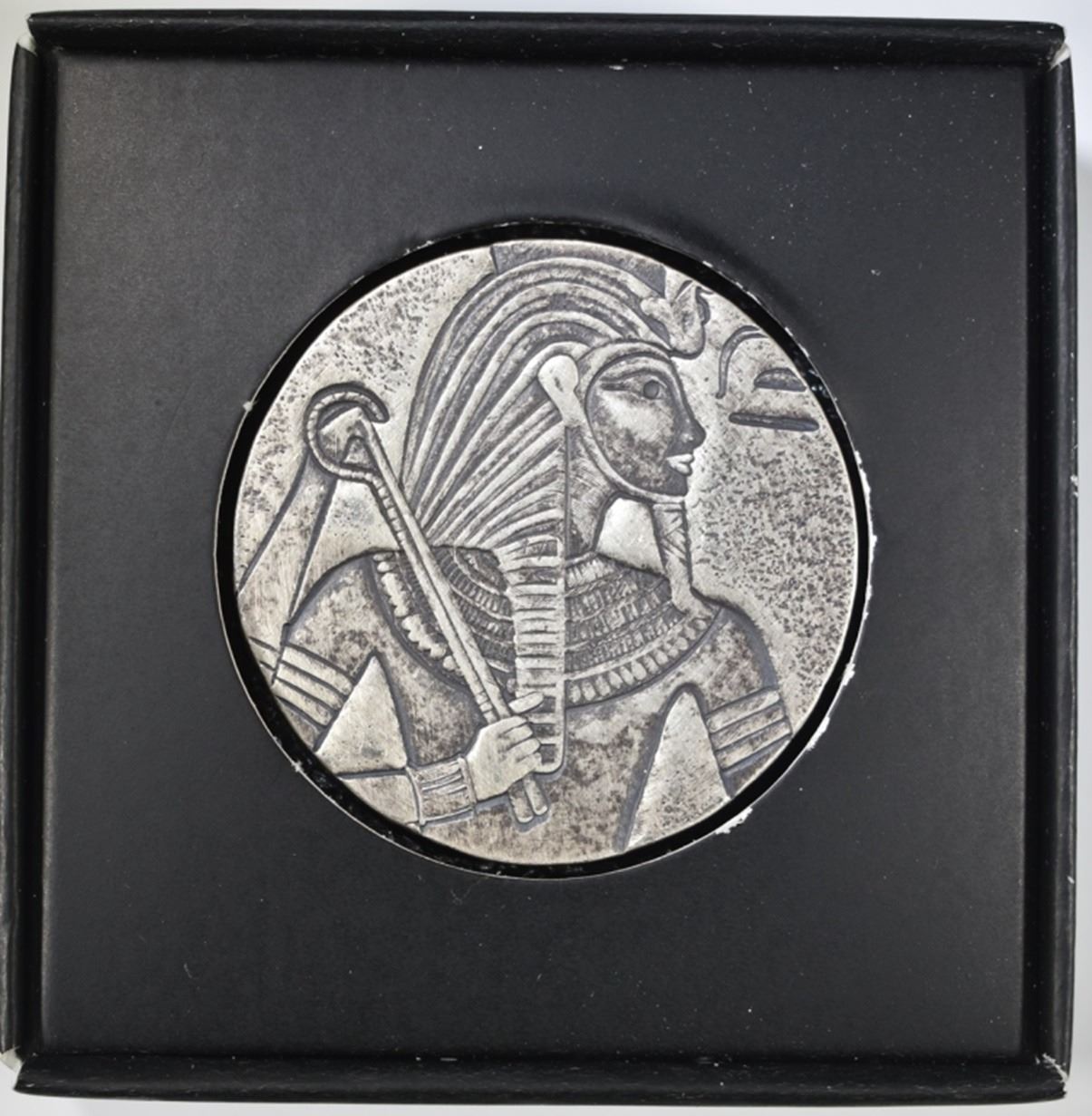 5 OZ SILVER REPUBLIC OF CHAD KING TUT COIN