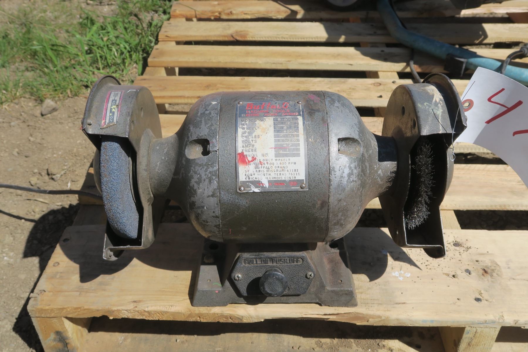 Buffalo Bench Grinder - 1/2HP 120v