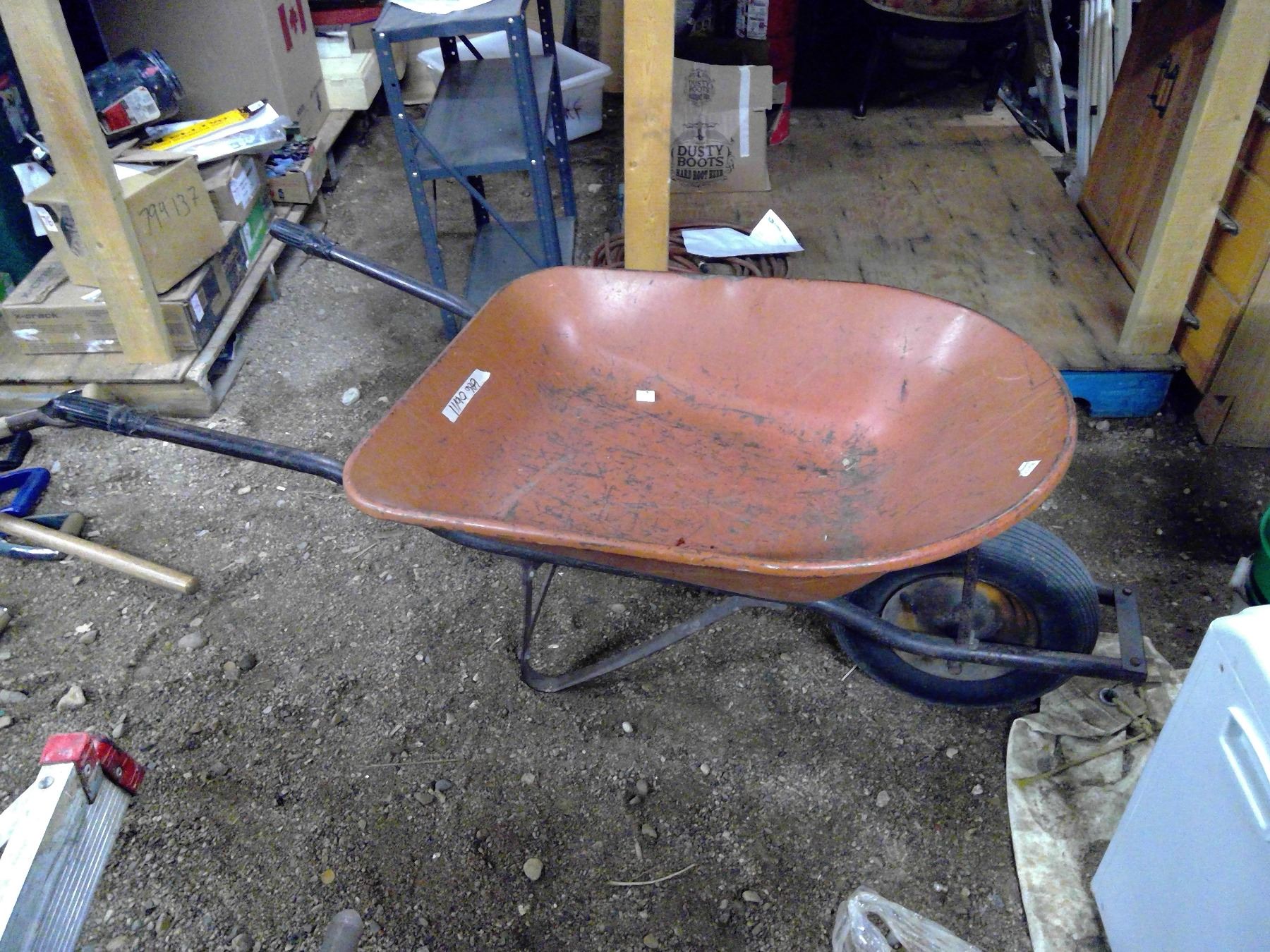 Red Wheelbarrow