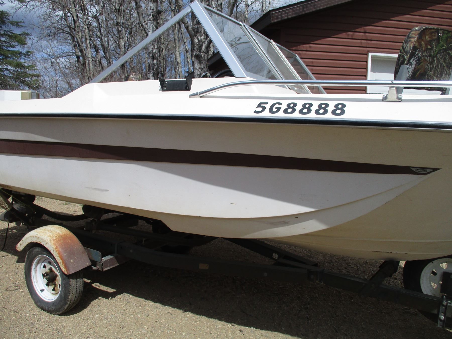 16ft Hydro-Vee Boat + Trailer with Chrysler motor (90HP) - new seats ...