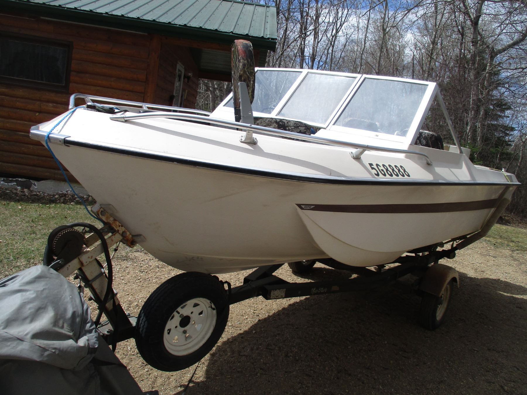 16ft Hydro-Vee Boat + Trailer with Chrysler motor (90HP) - new seats ...
