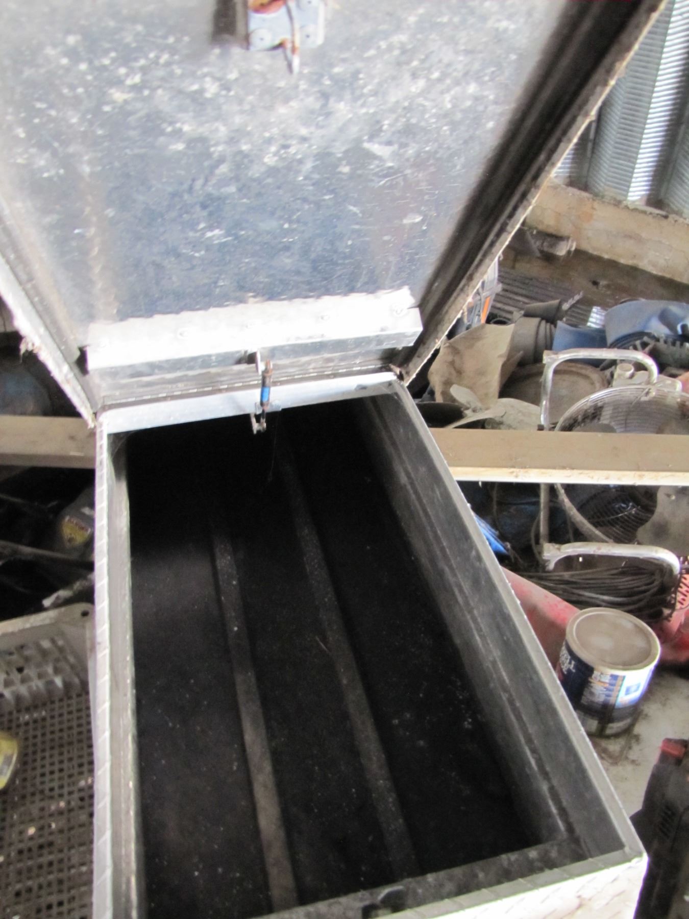 LARGE - Aluminum checker plate truck Storage box