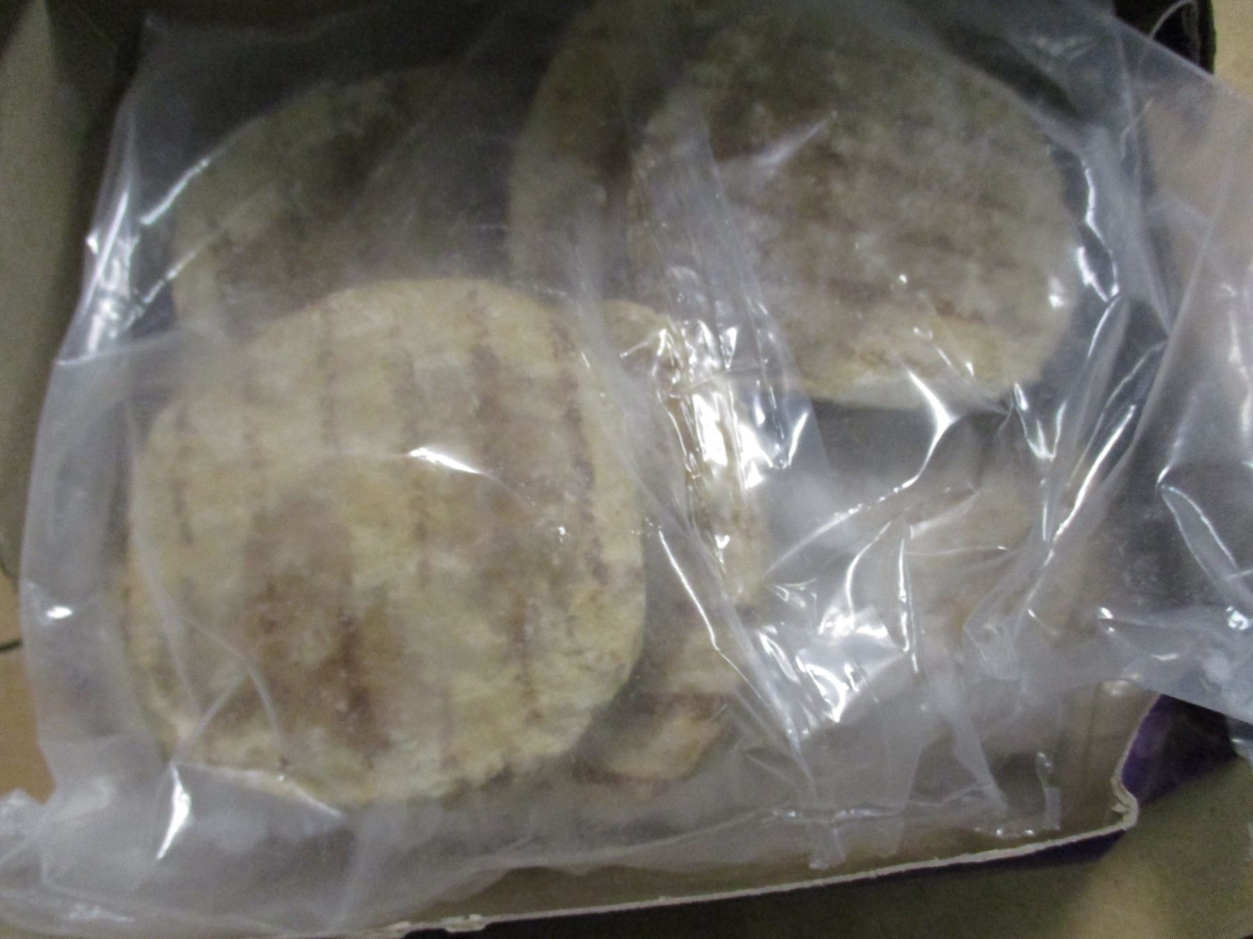 FULLY COOKED BURGERS (16/1.28 KG) - PER BOX