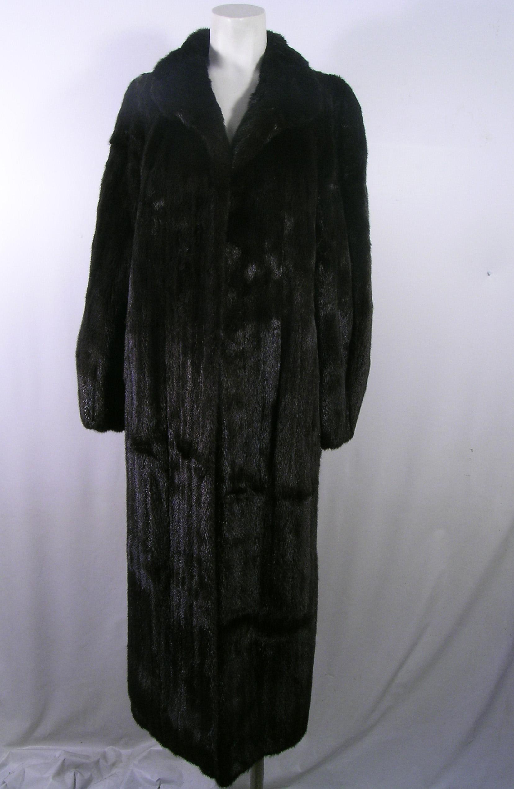 Kelli McCarty's Miss USA Fur Coat