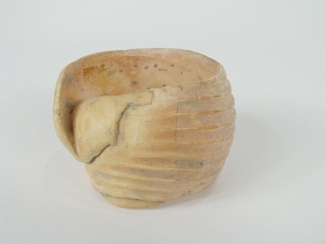 A RARE INDUS VALLEY SHELL ARMBAND (Harappan), c.2000 BC, the marine gastrop