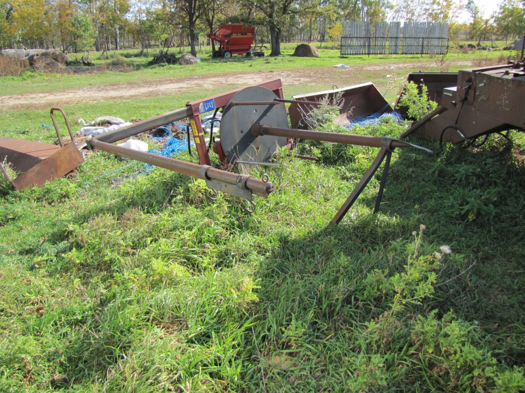 Three point hitch Bale wrapper; hydraulic driver; used only when couldn ...
