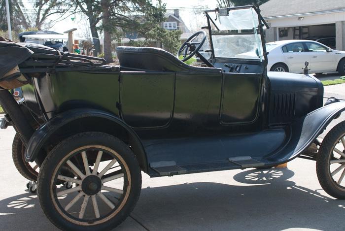 Ford 1923 Model T Touring Sedan,