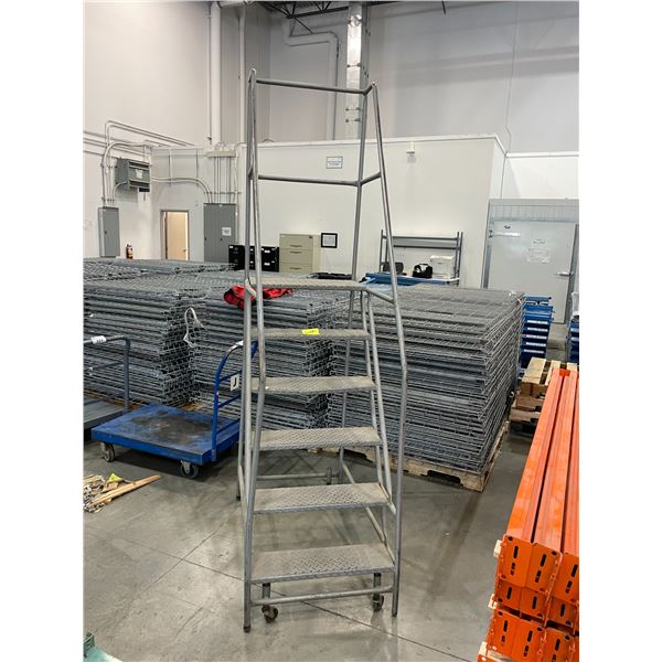 GREY METAL 6 MOBILE WAREHOUSE STAIRS grey-metal-6-mobile-warehouse-stairs