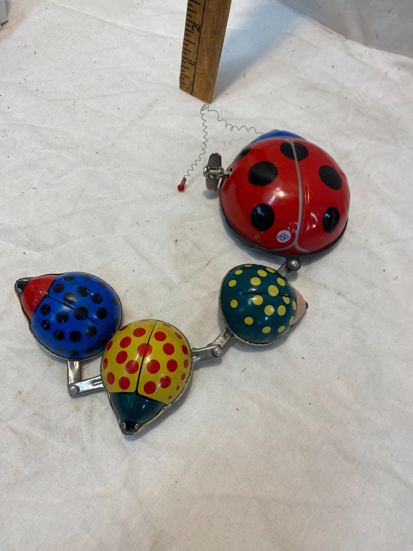 Wind up lady bugs