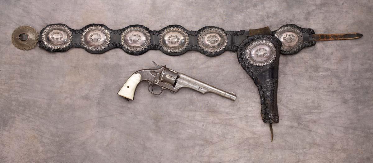 Southwest Gun Rig with Revolver
