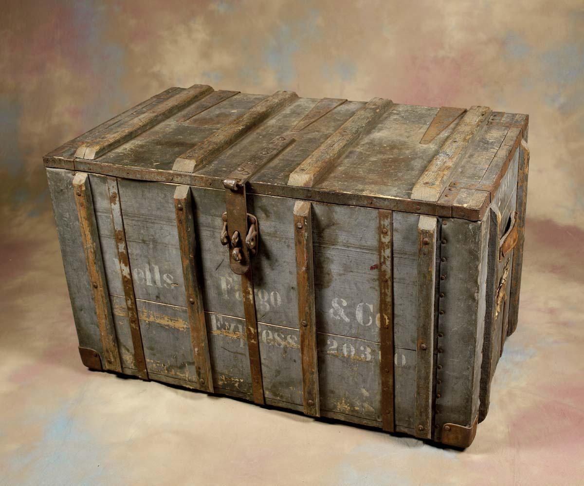 Wells Fargo & Co. Shipping Trunk