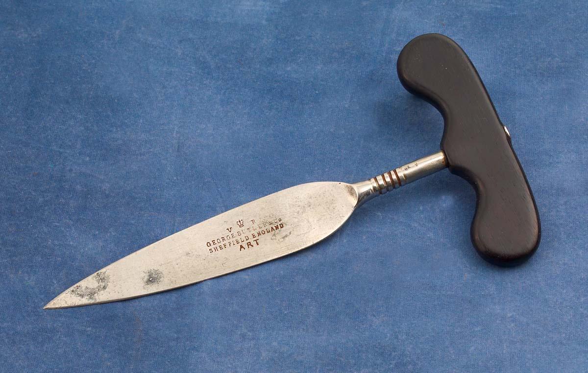 Gamblers Push Dagger