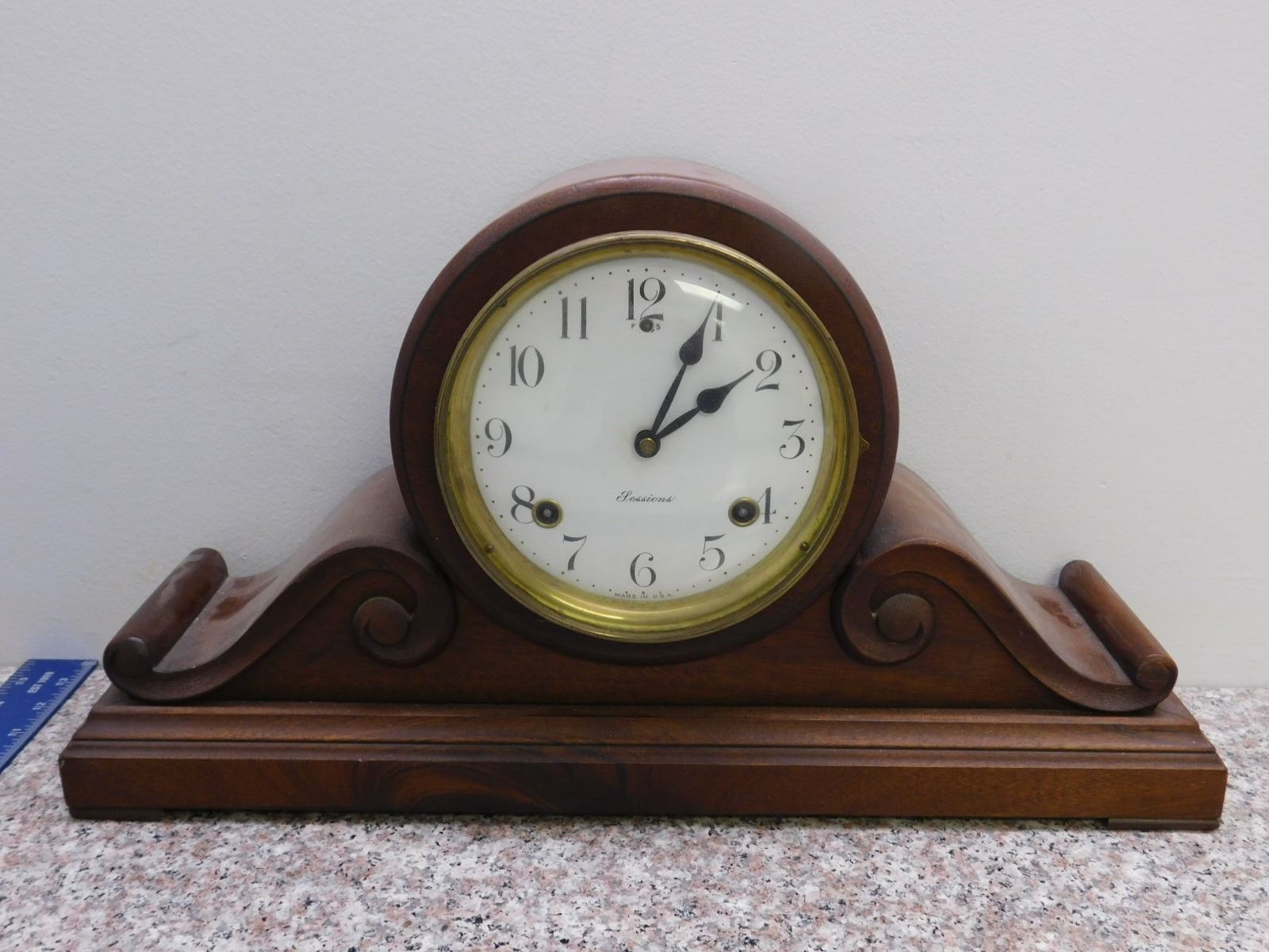 Sessions Wooden Antique Vintage Clock Desktop Dresser Fireplace