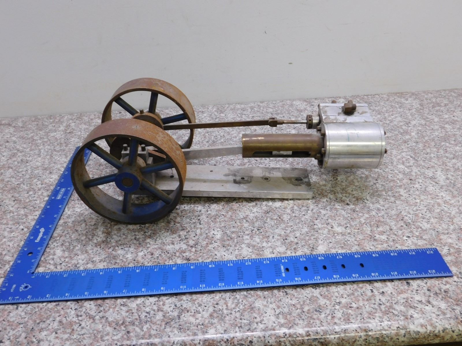 Twin Flywheel Steam Engine Head Farm Rustic Decor Collectible ...