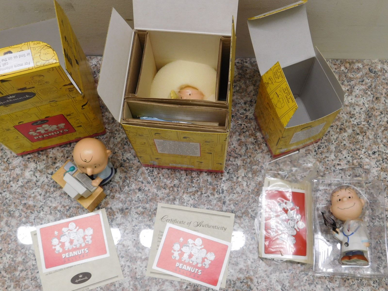 Peanuts Gallery Hallmark Statues Lot of 3 With Boxes