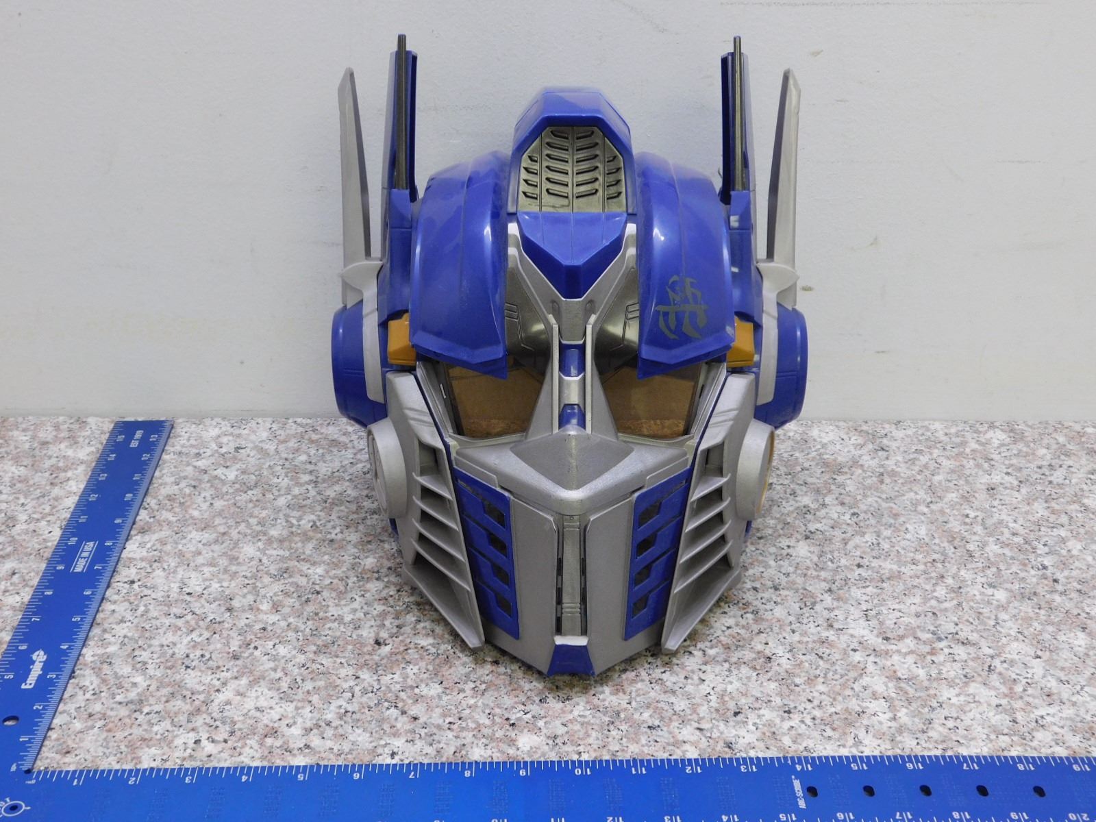 Transformers Voice Changing Helmet 2006 Hasbro Optimus Prime