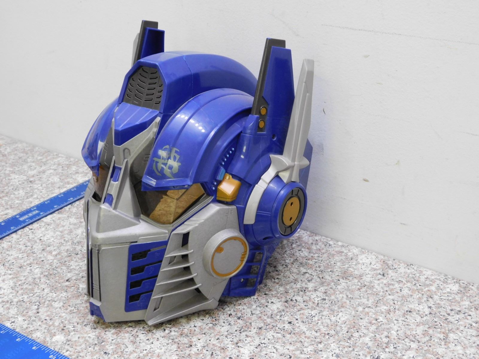 Transformers Voice Changing Helmet 2006 Hasbro Optimus Prime