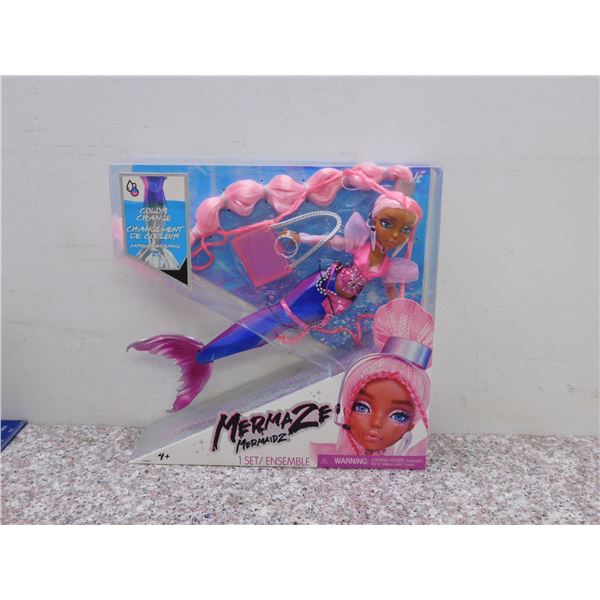 Mermaze Mermaids Doll Color Changing Tail Harmonique MGA Toys