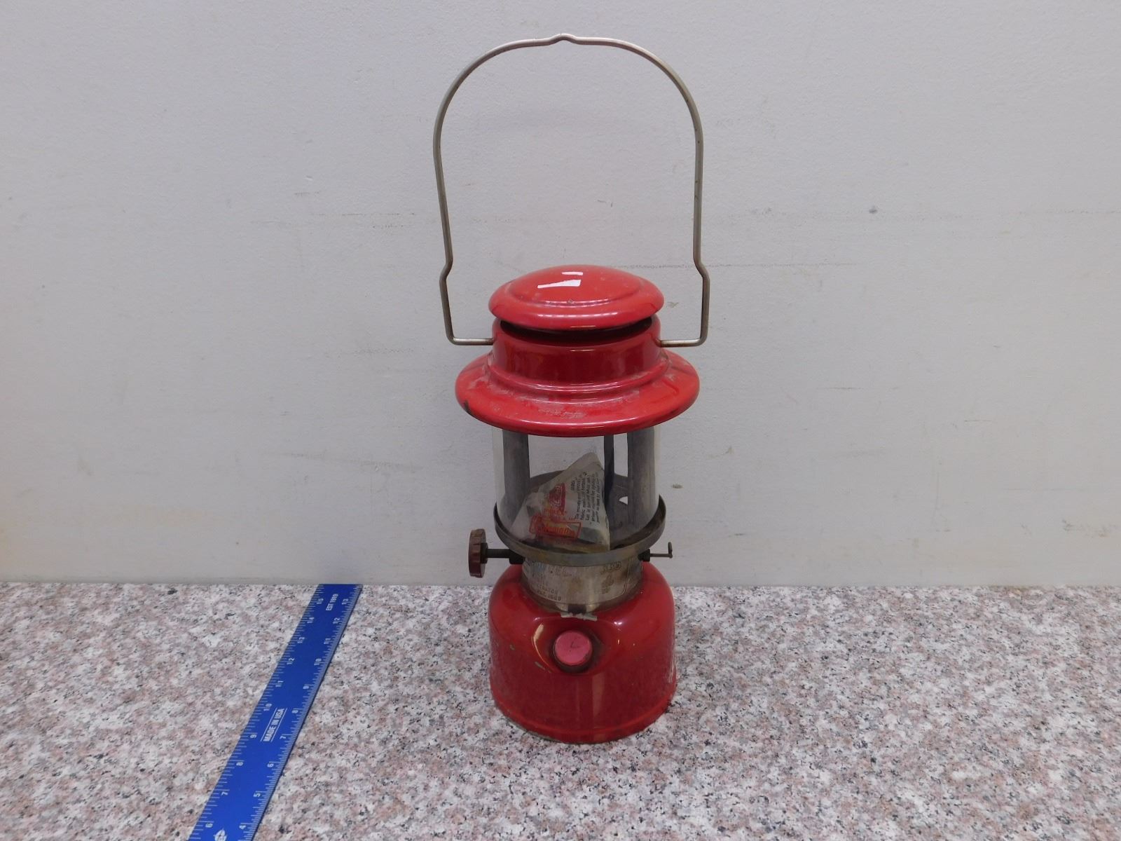 Coleman 1970 Kerosene Oil Lantern 335 Red Cracked Glass