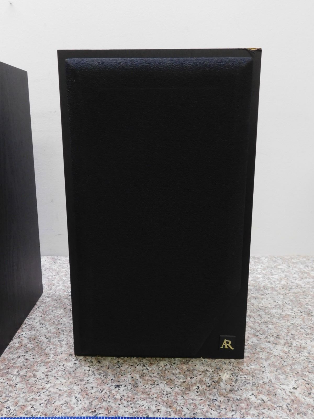 AR Acoustic Research 216 PS Bookshelf Speakers Pair 1 Blown Tweeter