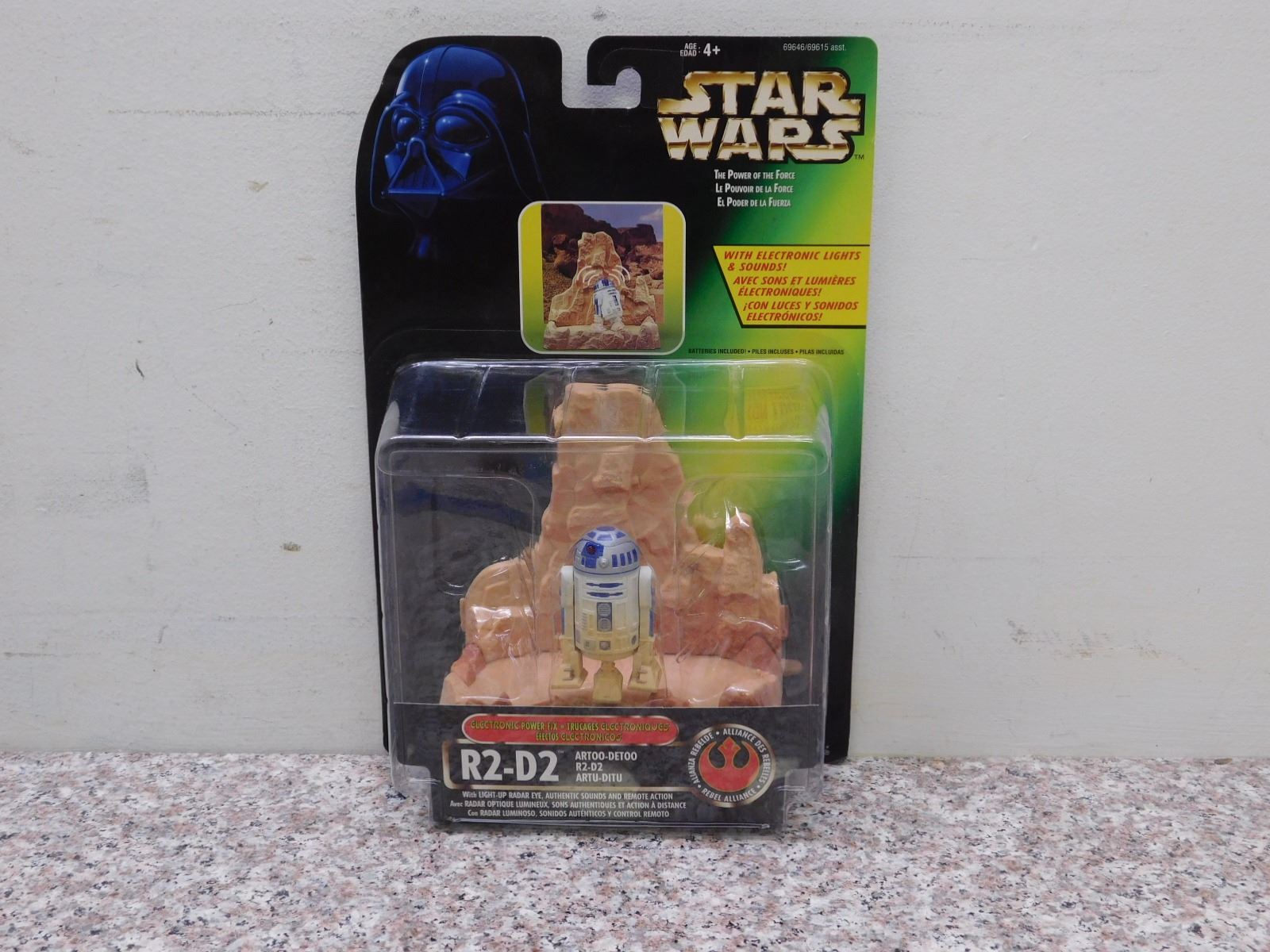 Star Wars The Power Of The Force R2-D2 Electronic Power F/X Figure Packaged