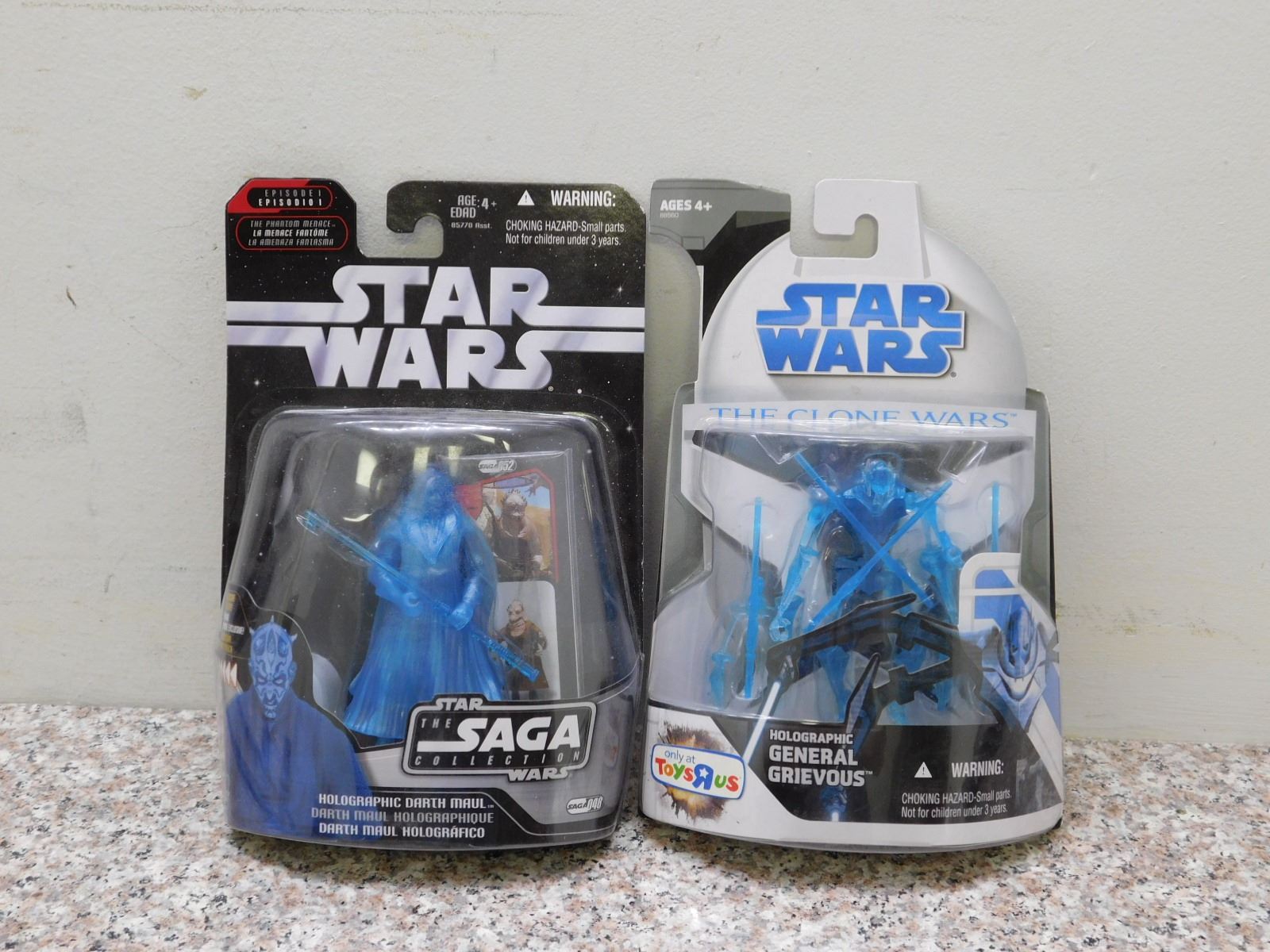 Star Wars Pair Of Figures The Saga Collection Darth Maul and General ...