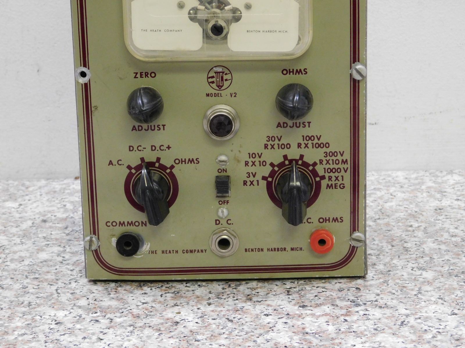 Heathkit Vacuum Tube Volt Meter VTVM model V2