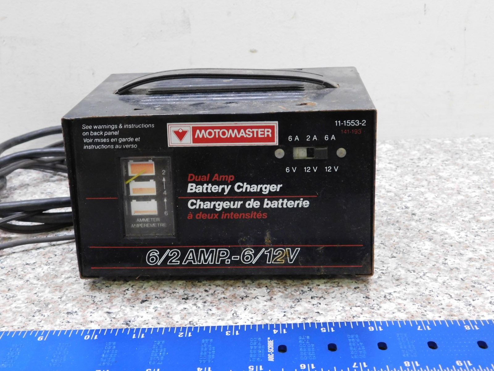 Motomaster 11-1553-2 2amp-6amp battery charger