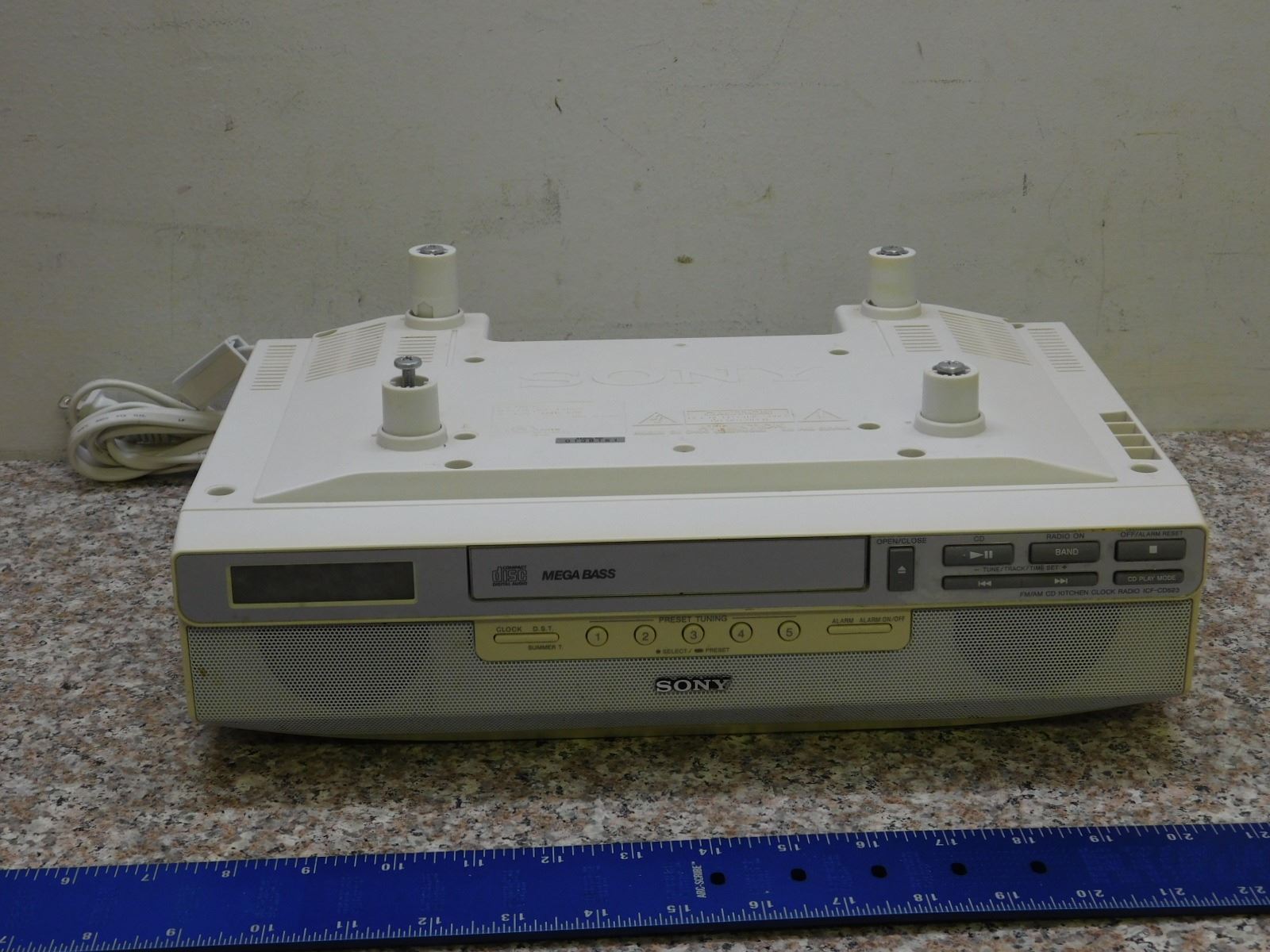 Sony ICF-CD523 Kitchen CD Player Radio Off White