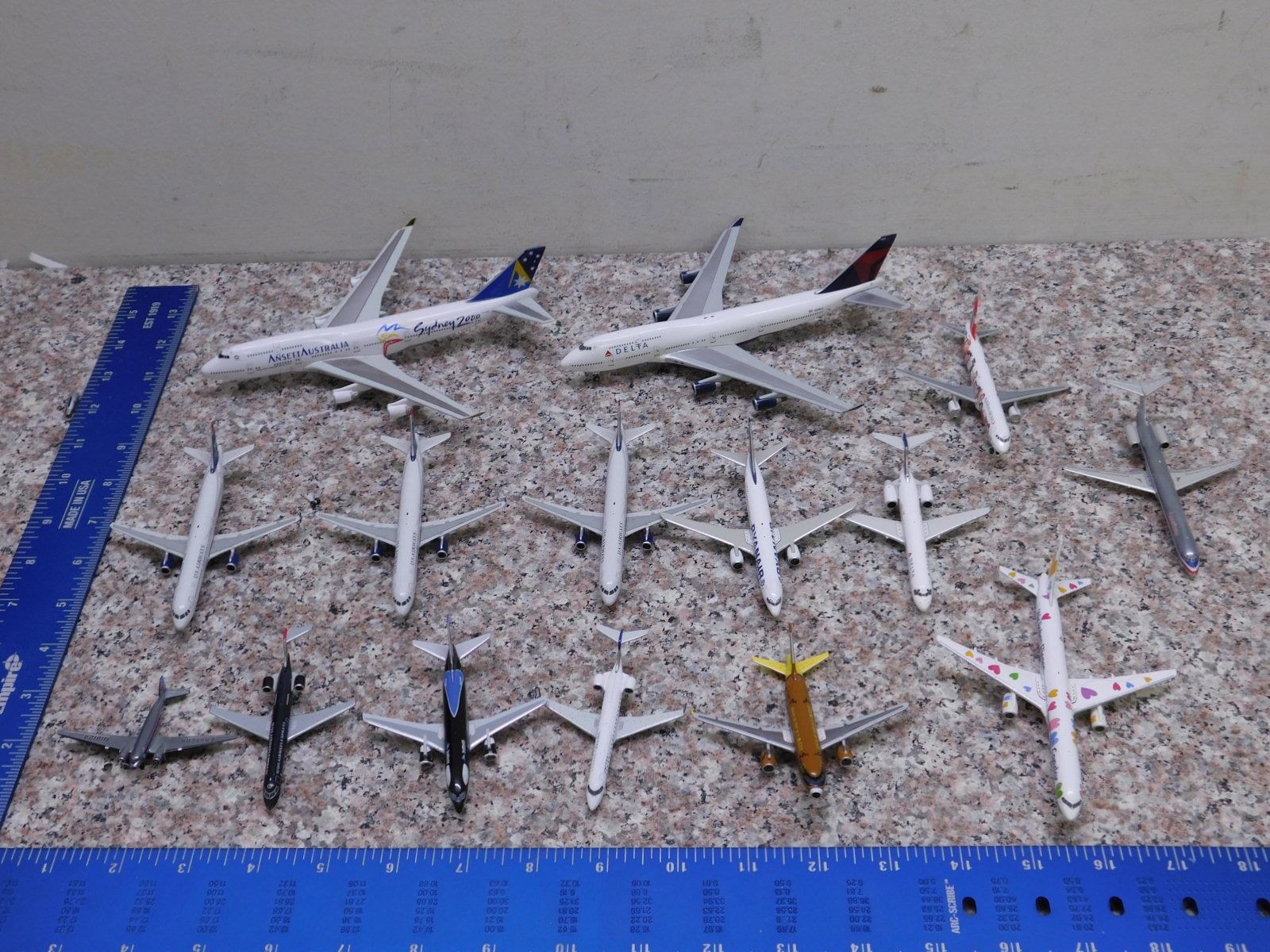 Lot of 15 1/500 Die Cast Scale Model Airplanes Gemini Herpa
