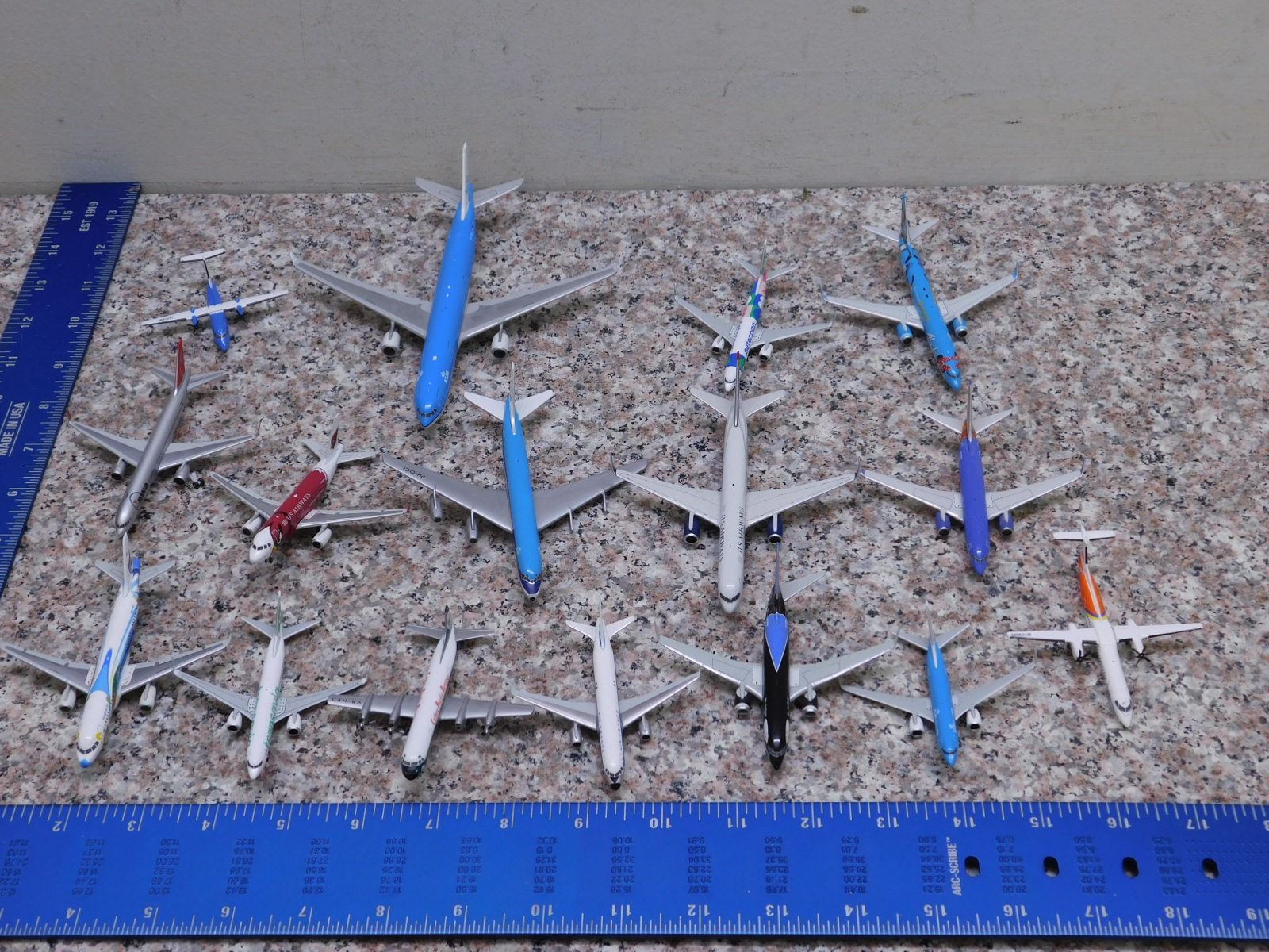 Lot of 16 1/500 Die Cast Scale Model Airplanes Gemini Herpa
