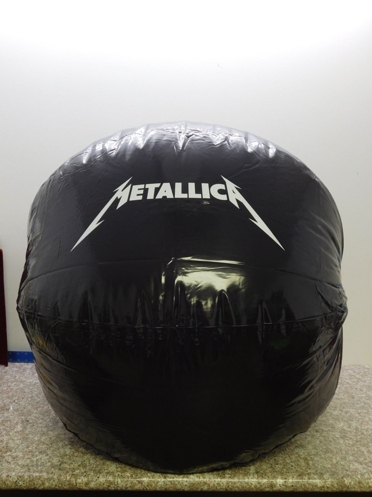 Metallica Death Magnetic Tour Beach Ball Black Concert LARGE