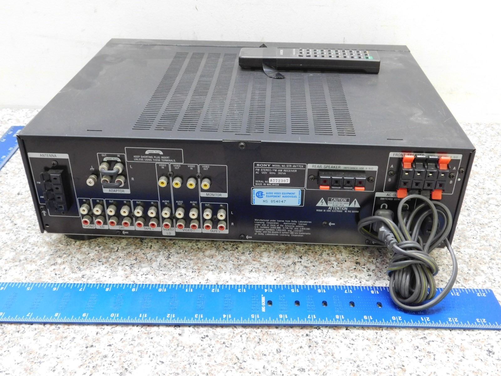 Sony STR-AV770 FM AM Receiver AV + Remote