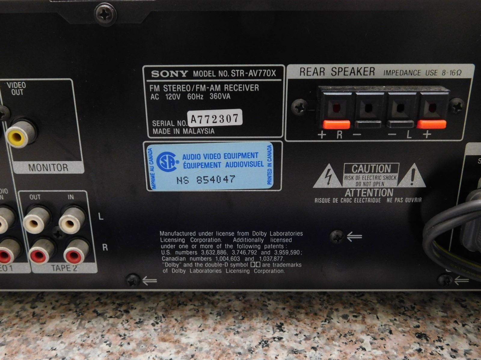 Sony STR-AV770 FM AM Receiver AV + Remote