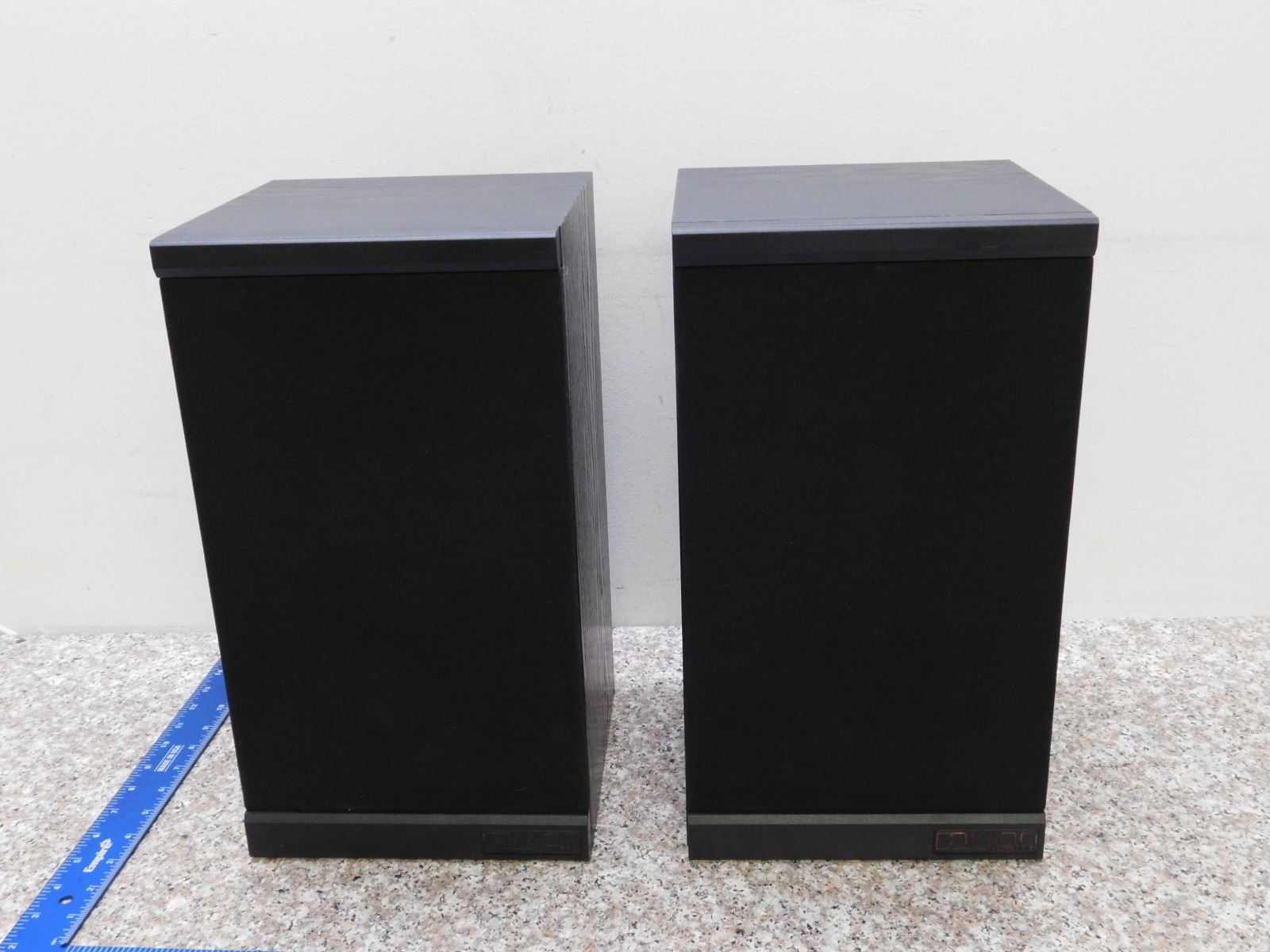 Mission Model 700 Leading Edge England Bookshelf Speakers