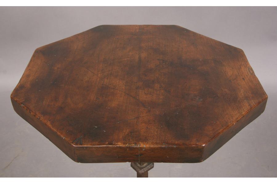 ARTS & CRAFTS SAMUEL YELLIN TABLE OCTANGULAR TOP