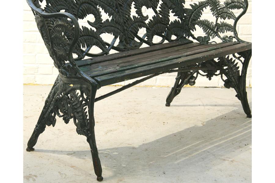 CAST IRON WOOD FERN PATTERN GARDEN BENCH