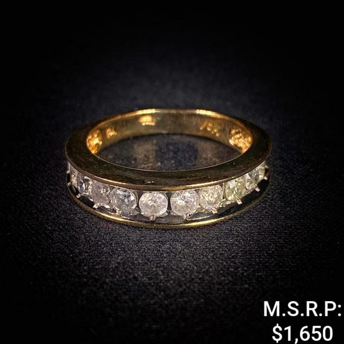Gold Ring /w Diamond Lining. 2.4dwt. 10k