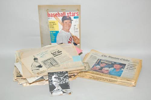 LARGE LOT TED WILLIAMS & FAMILY NEWSPAPER & MAGAZINE TEARSHEETS & CLIPPINGS
