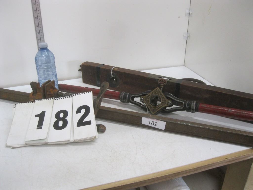 Vintage Die /Wooden Level / Clamp