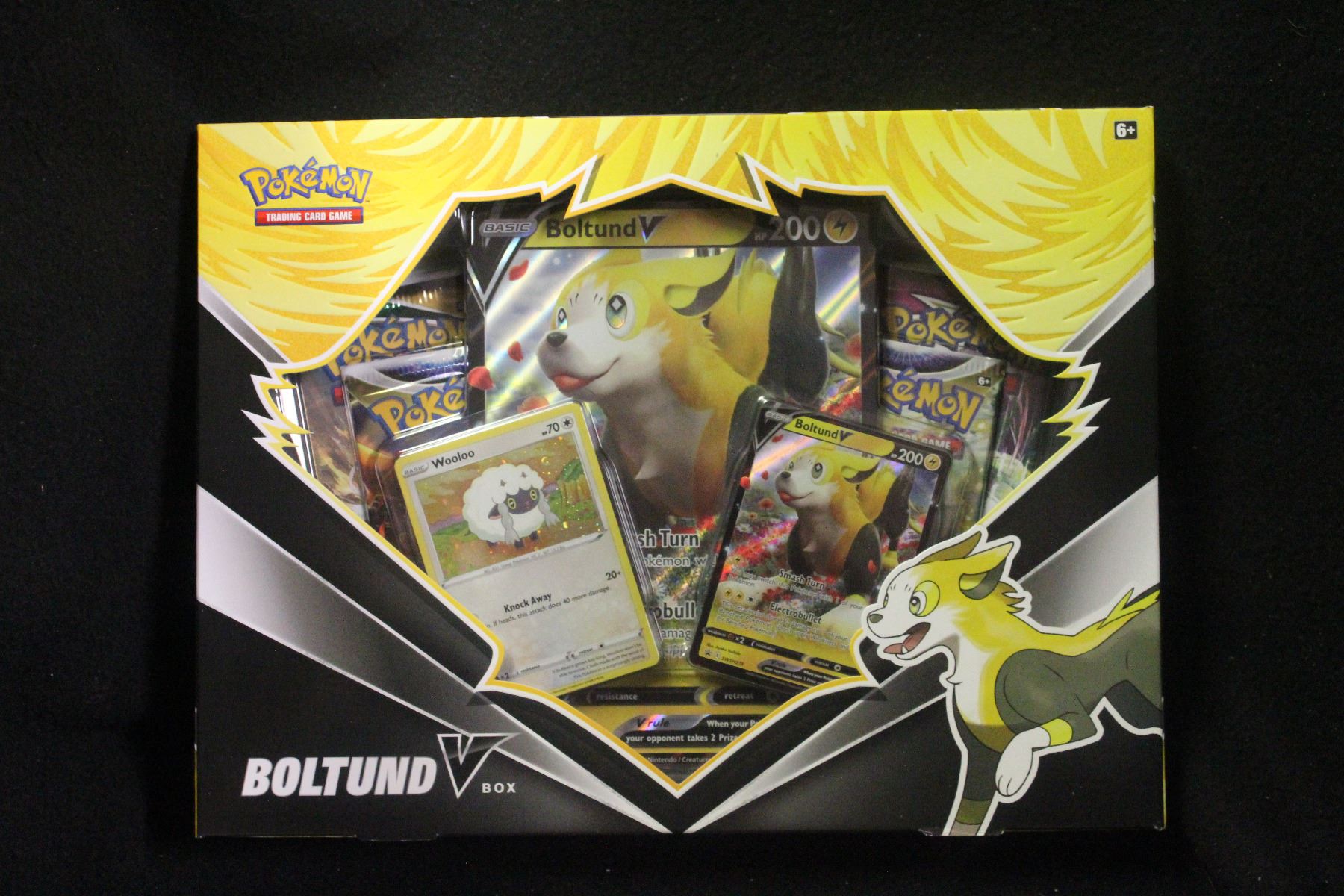 POKEMON BOLTUND V-BOX SEALED UNOPENED