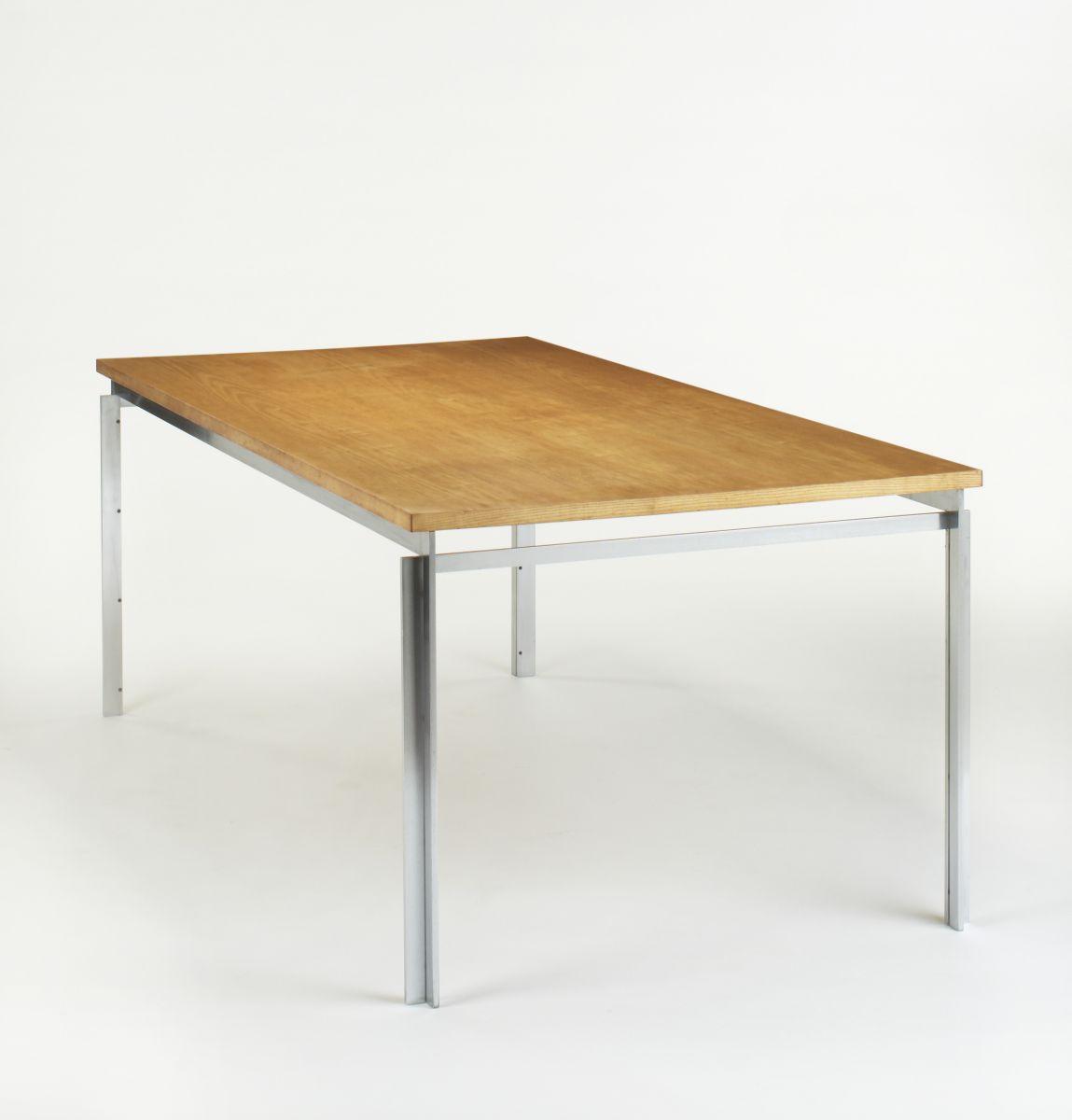 Poul Kjaerholm PK 55 dining table
