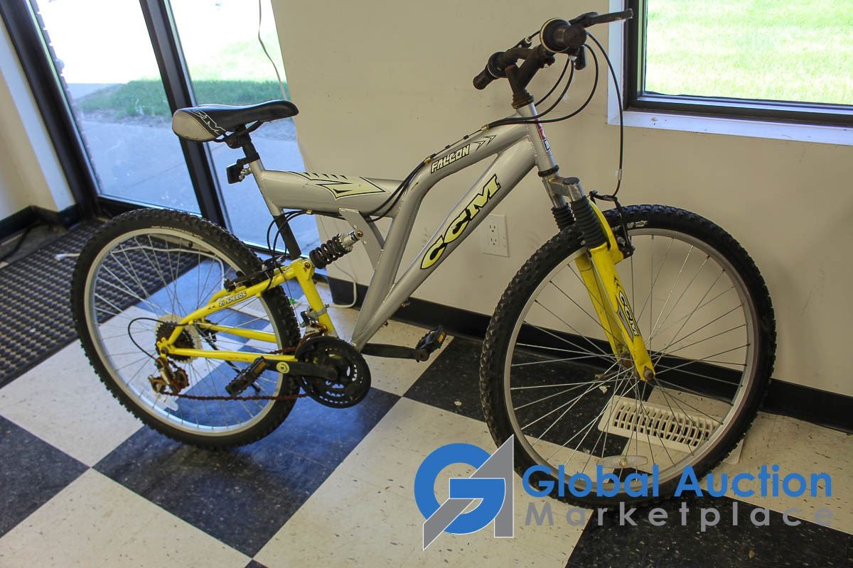 Women's 26" CCM Falcon Mountain Bike