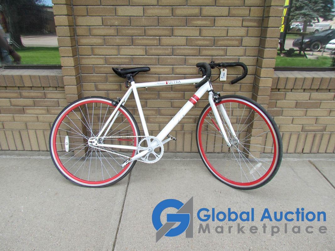 White Men's Sole Road Bike