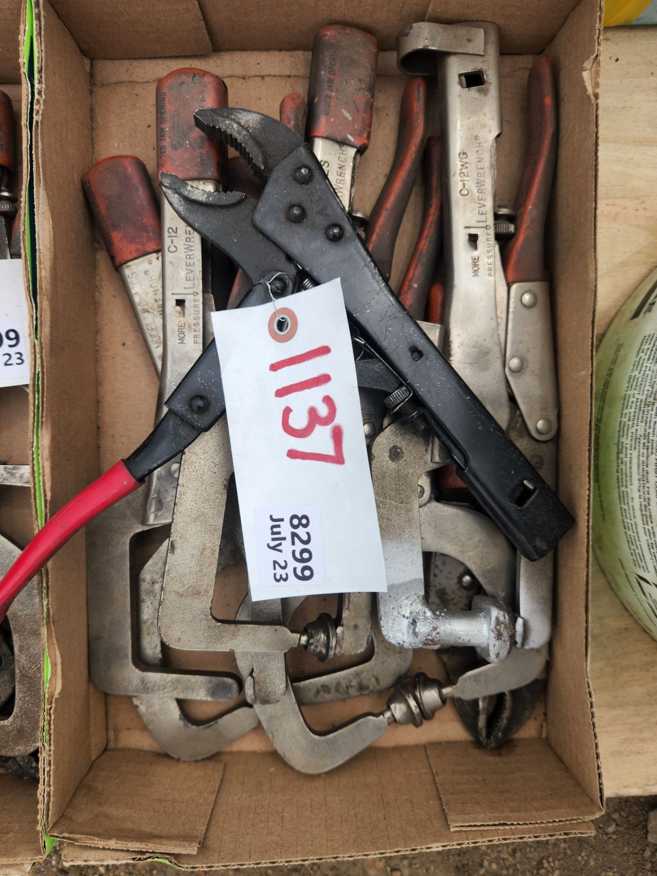 Lot of Leverage Tools/ Clamps (Leverage Wrenches)