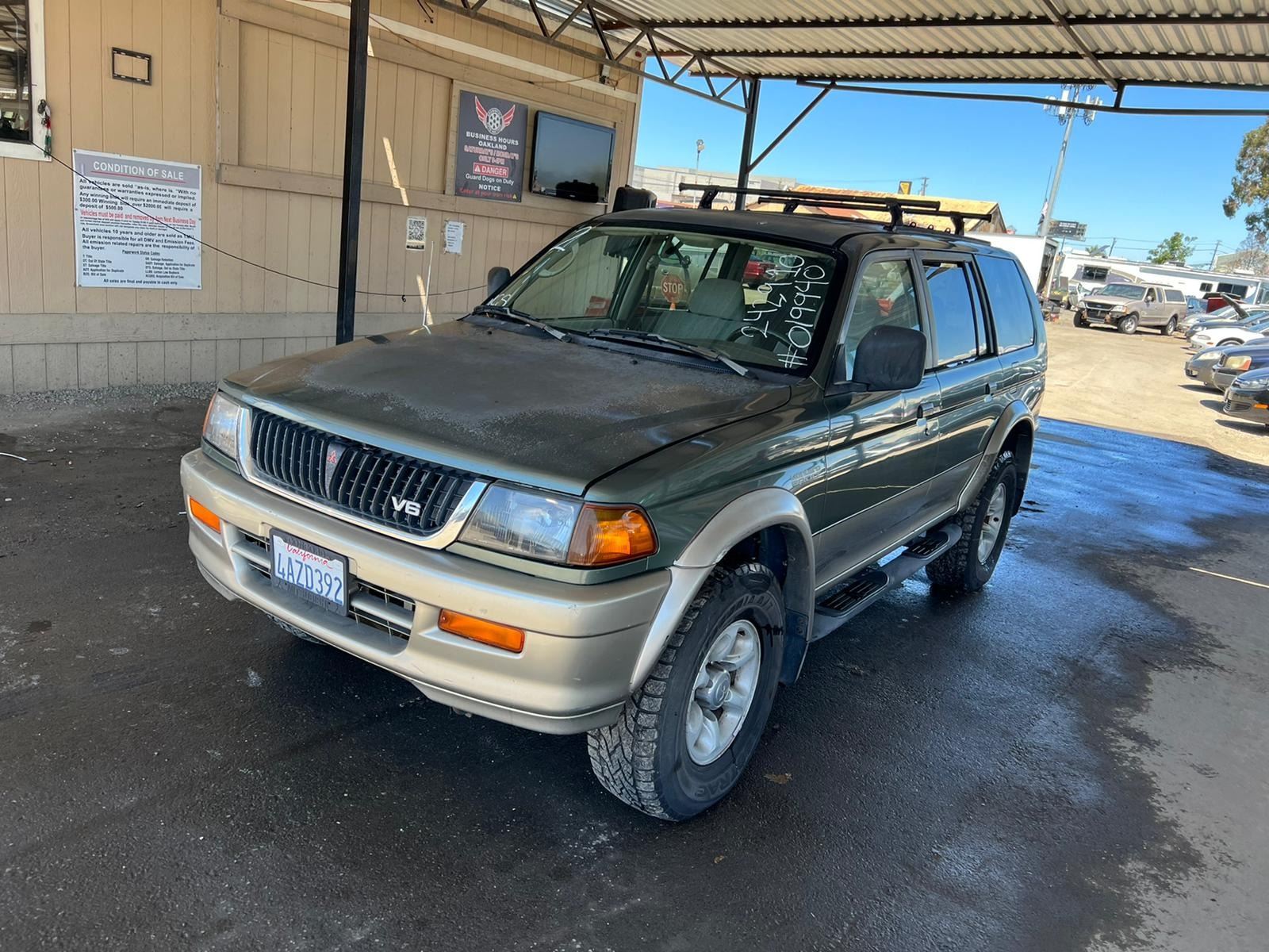 1997 Mitsubishi Montero Sport LS