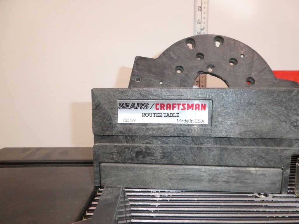 Craftsman Router Table With Black & Decker Router