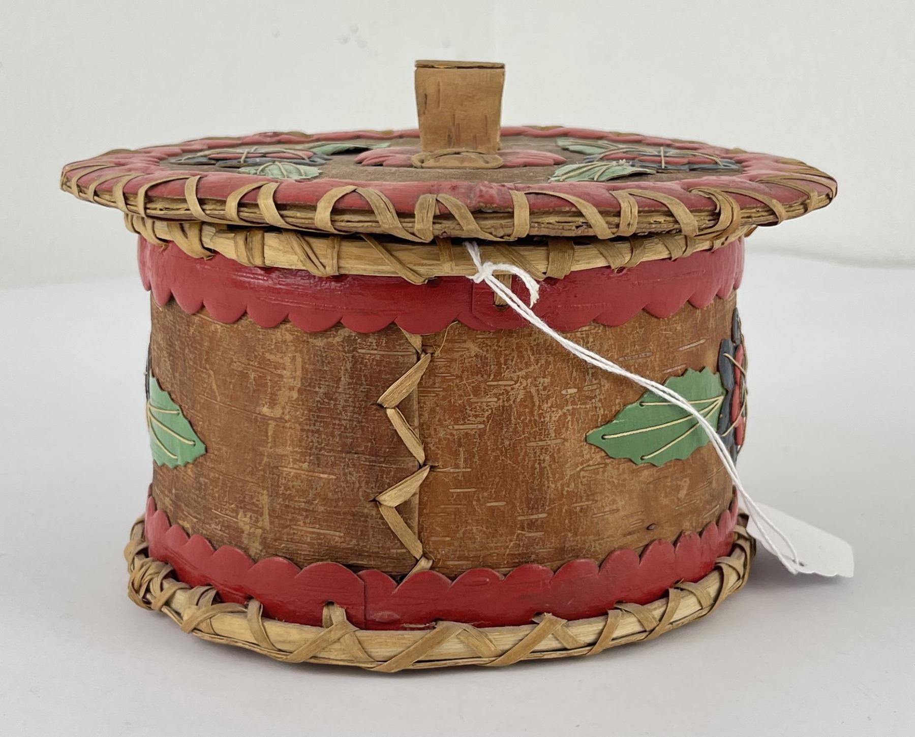 Antique Ojibwe Indian Birch Bark Basket