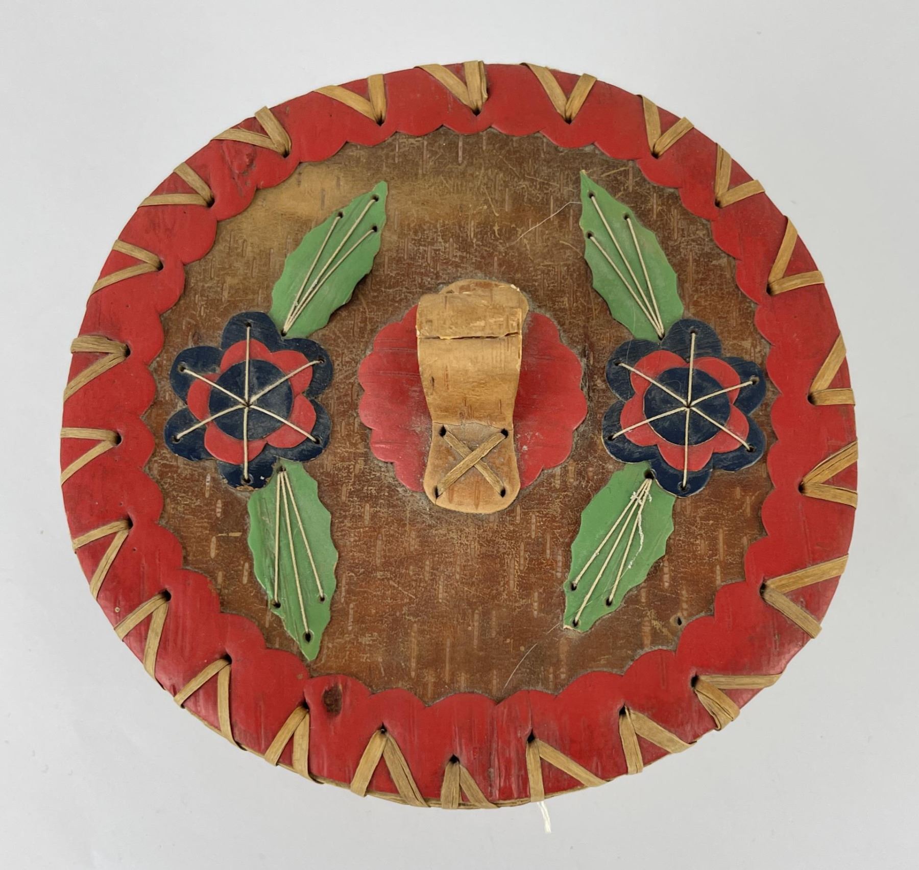 Antique Ojibwe Indian Birch Bark Basket