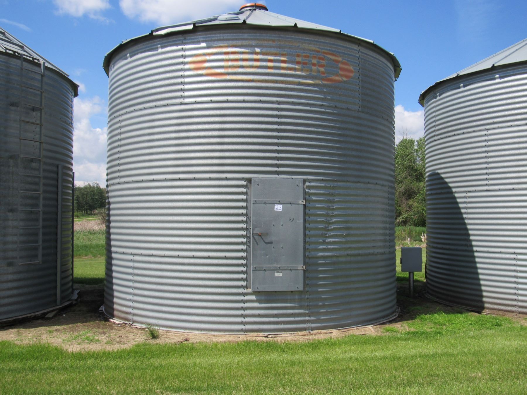 Approx 3000 Bush. Butler bin c/w culvert Aeration. Needs floor -Culvert ...
